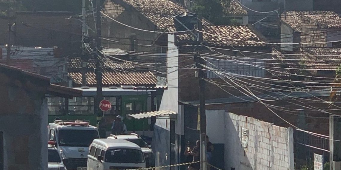 Policial Militar Mata A Tiros Colega De Farda Da Reserva Durante